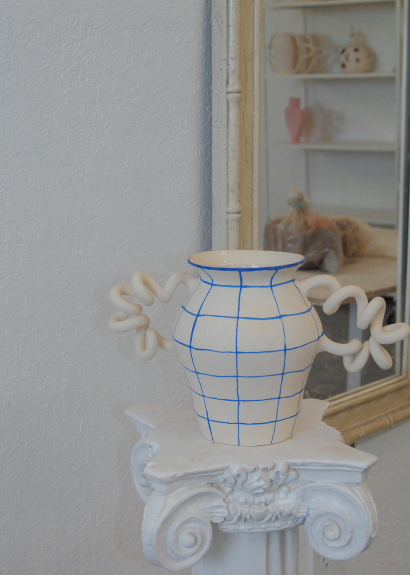 Boinggg! Grid Vase – Kuu Pottery